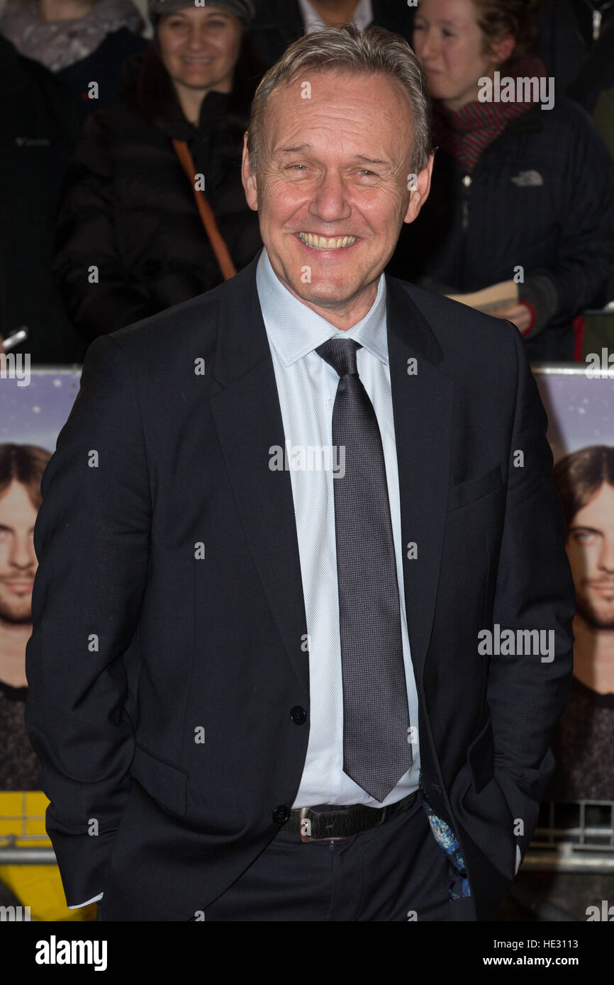 The World Premiere of 'A Street Cat Named Bob' held at the Curzon ...