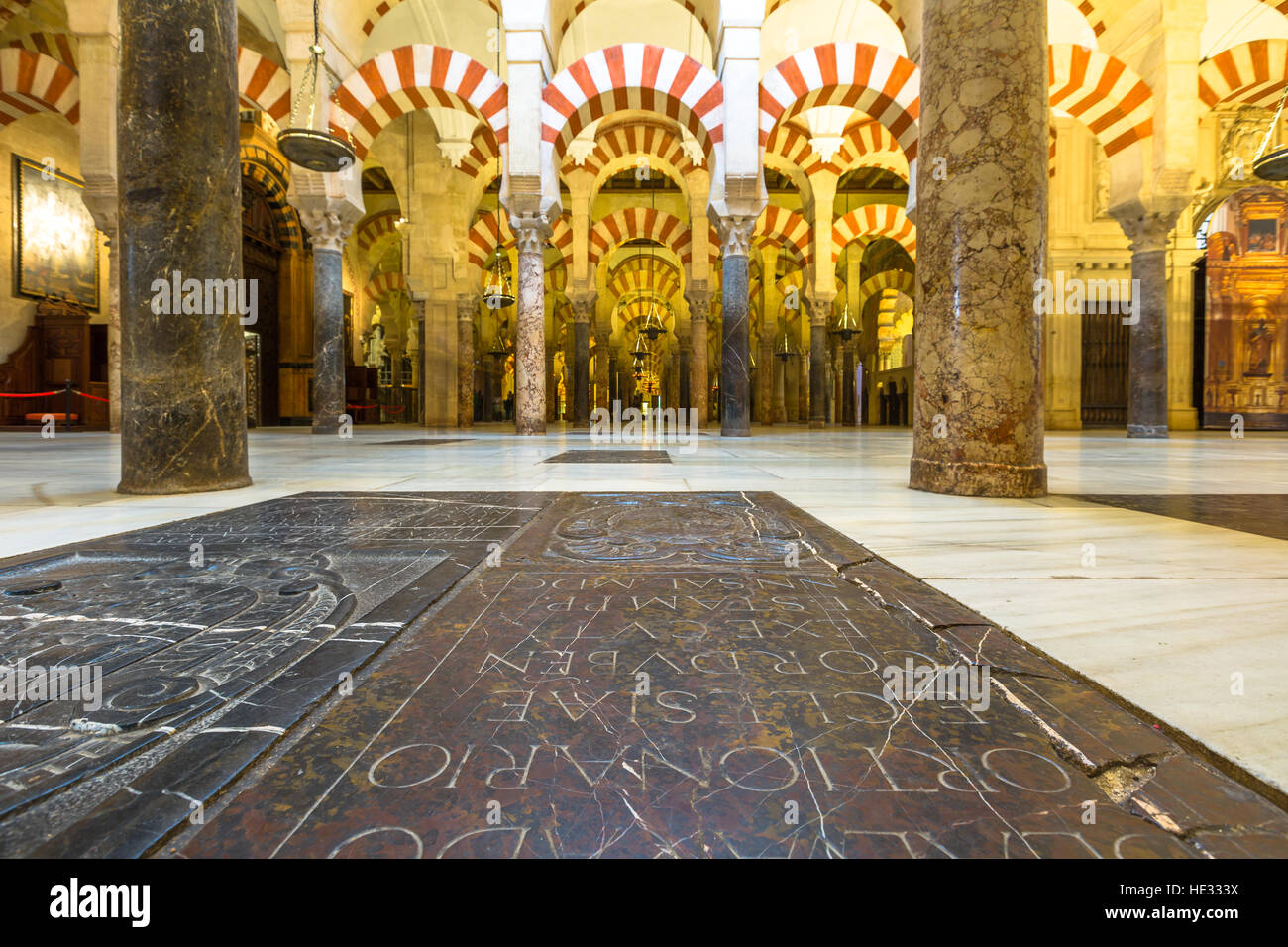 Cordoba mosque hi-res stock photography and images - Alamy