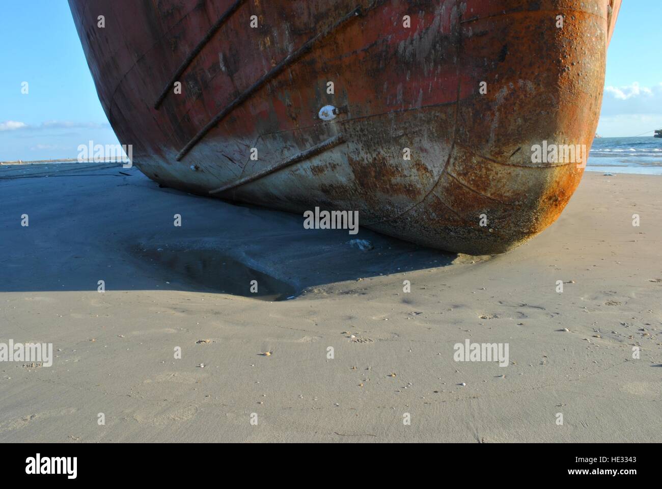 Ran aground oil tanker in Thailand Stock Photo - Alamy