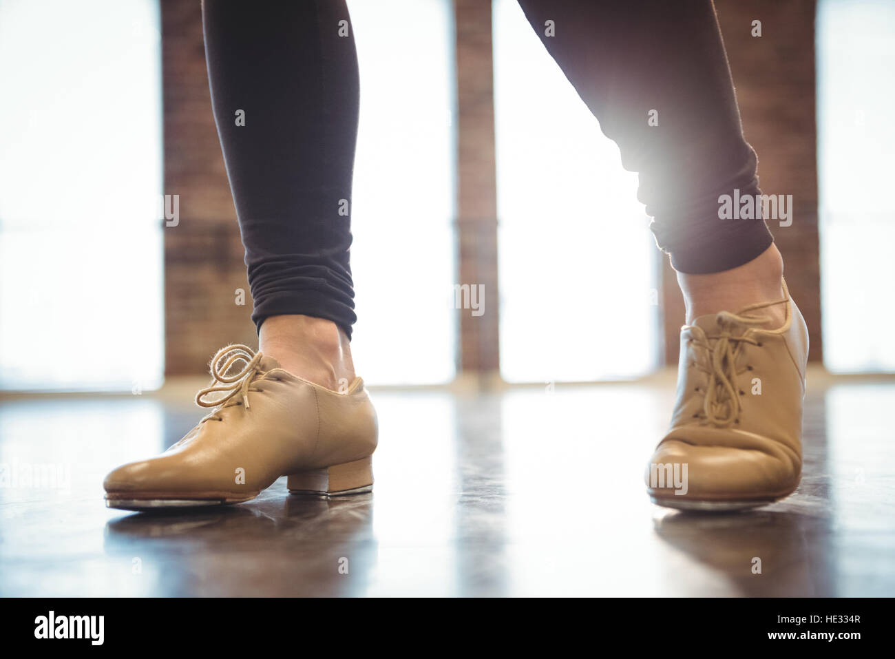 Tap dancing feet hi-res stock photography and images - Alamy
