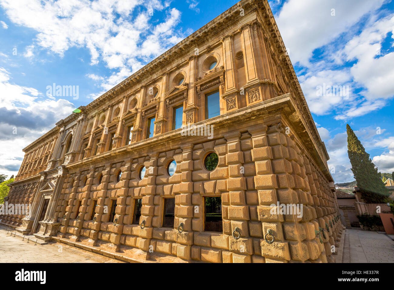 Alhambra museum building hi-res stock photography and images - Alamy