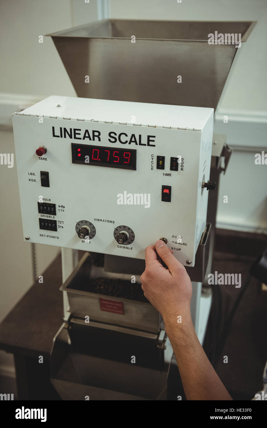 Coffee weighing machine hi-res stock photography and images - Alamy