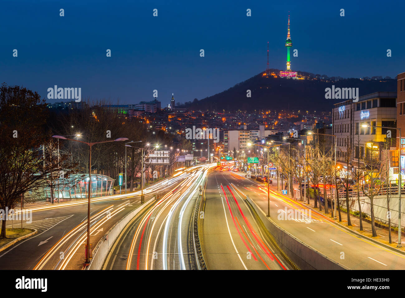 Traffic in downtown seoul hi-res stock photography and images - Alamy