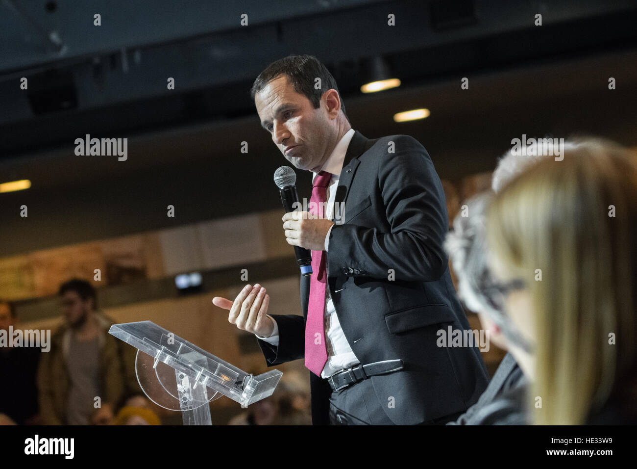 French left wing parti hi-res stock photography and images - Alamy