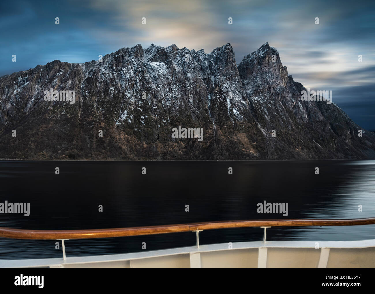 Norway lofoten cruise hi-res stock photography and images - Alamy