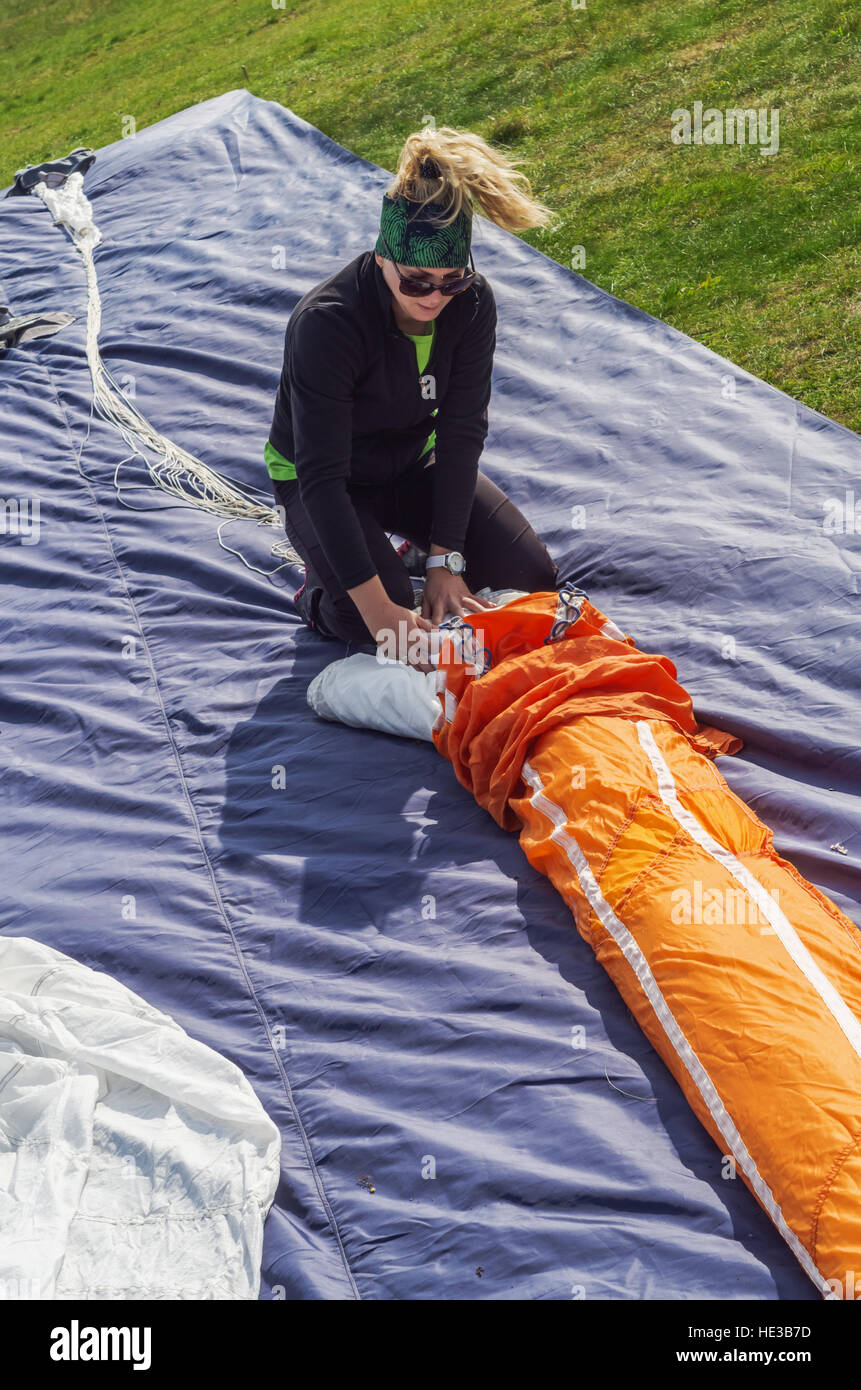Parachutists - 2014.Packing of parachute Stock Photo - Alamy