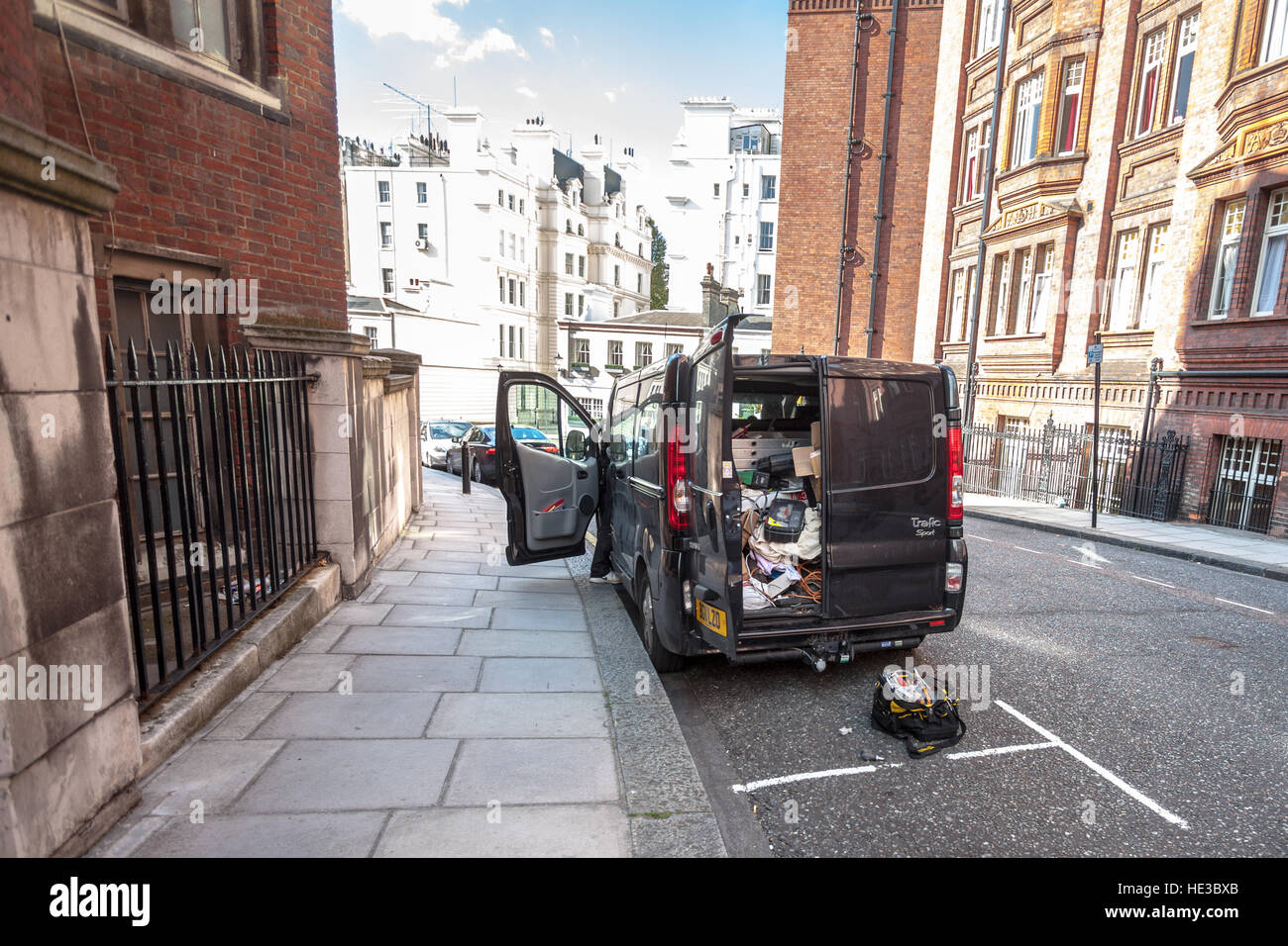 Mess service hi-res stock photography and images - Alamy