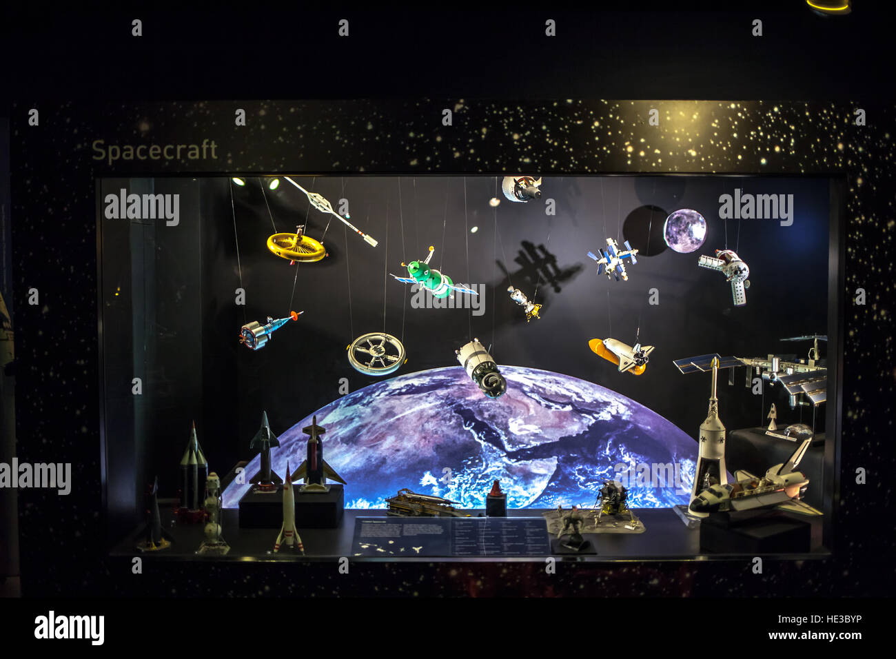 Spacecrafts hi-res stock photography and images - Alamy