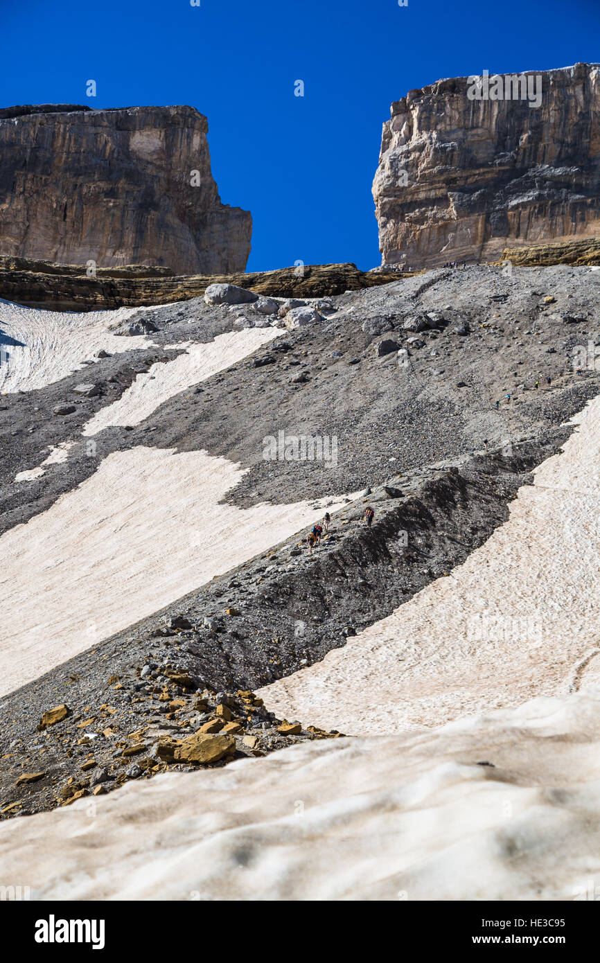 Roland Gap, Cirque de Gavarnie in the Pyrenees Stock Photo - Alamy