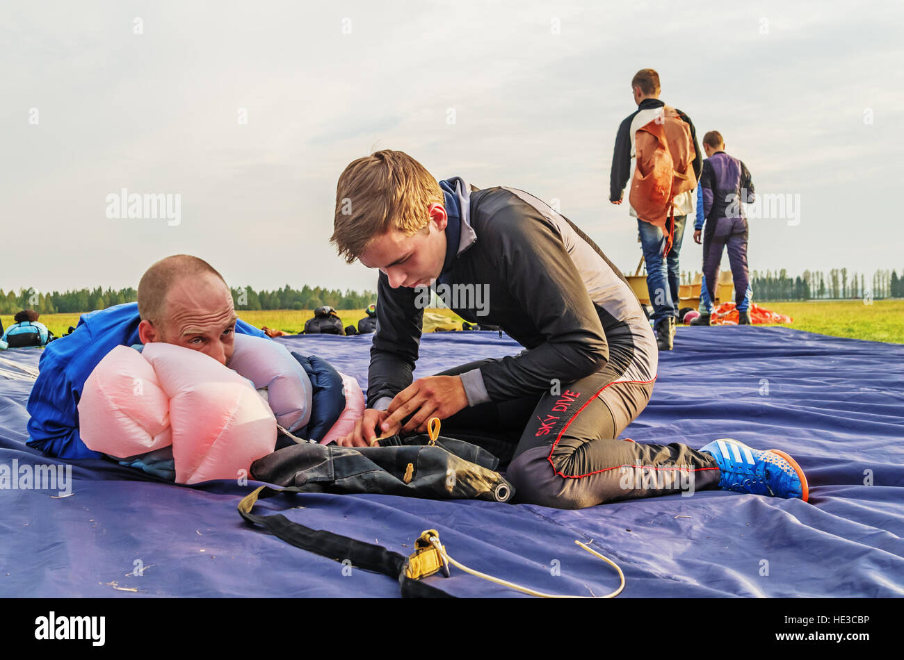 Parachutists - 2014.Packing of parachute Stock Photo - Alamy