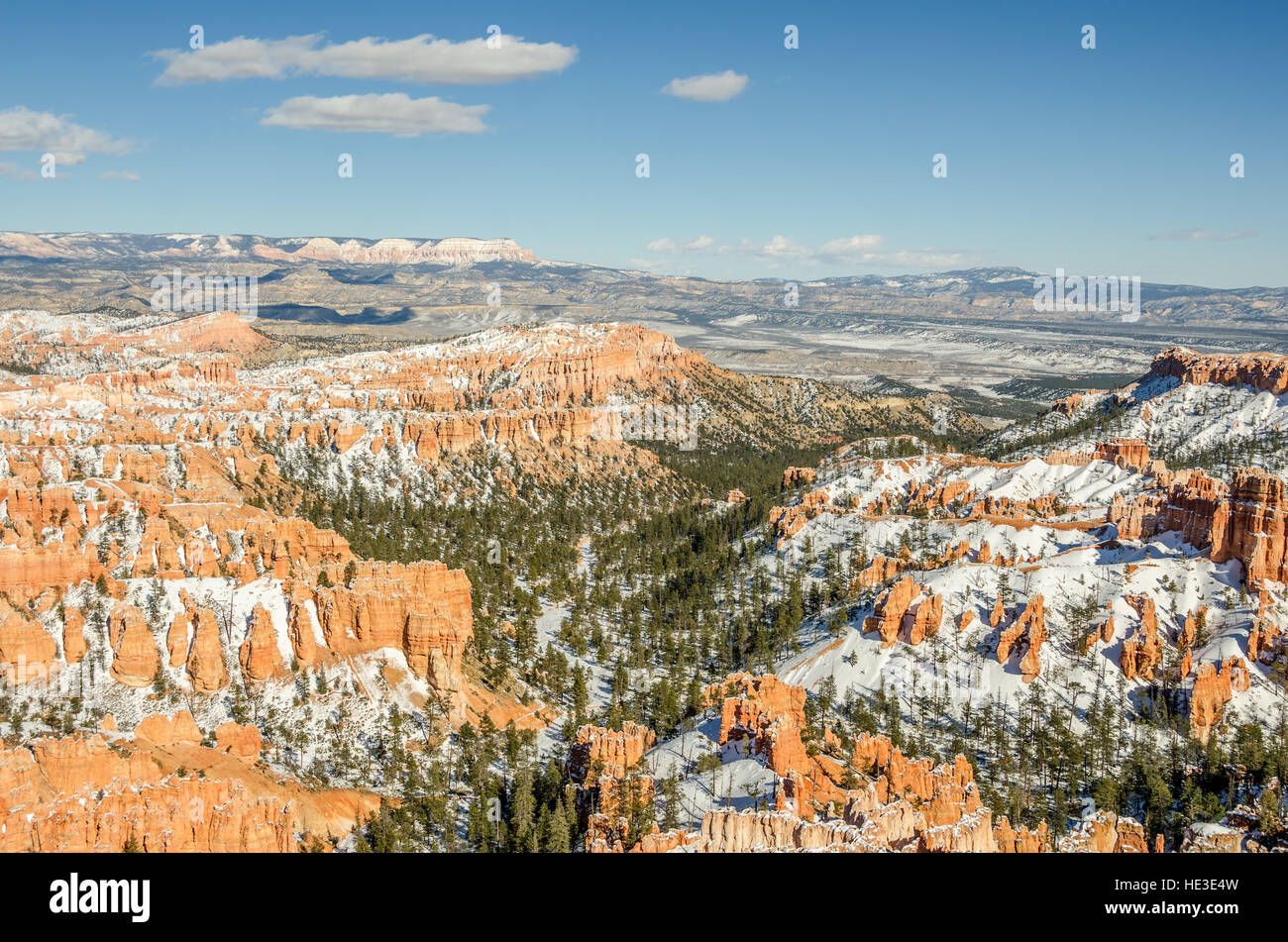 View hoodoos in amphitheater hi-res stock photography and images - Alamy