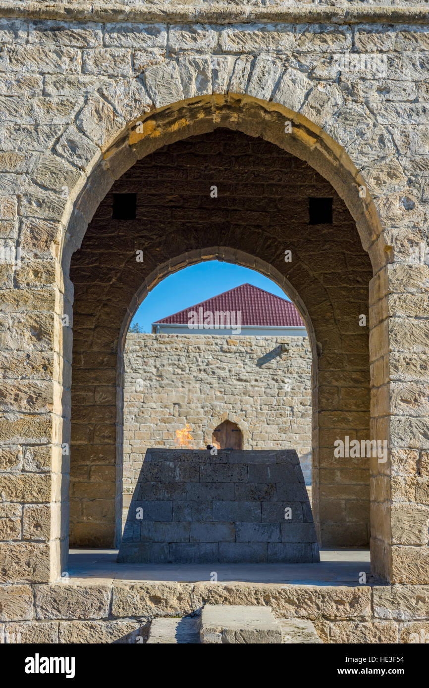 Fire burning fire temple baku hi-res stock photography and images - Alamy