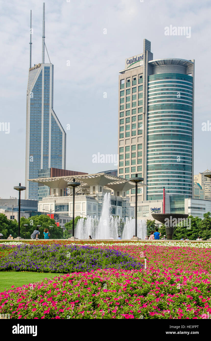 People's Square Shimao International Plaza and Shanghai Grand Theatre ...