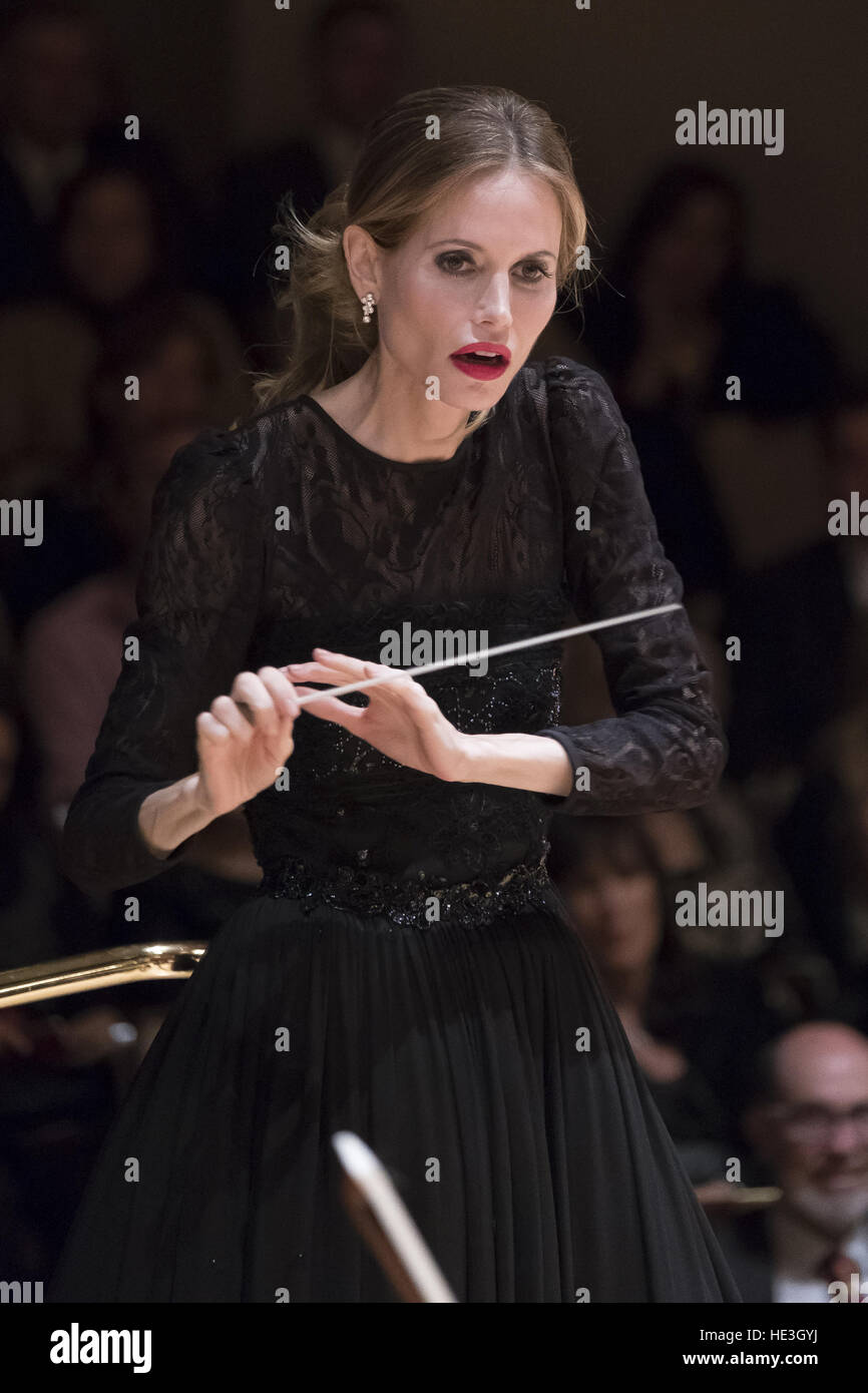 Spanish composer and conductor Inma Shara conducts the Camerata Pro ...