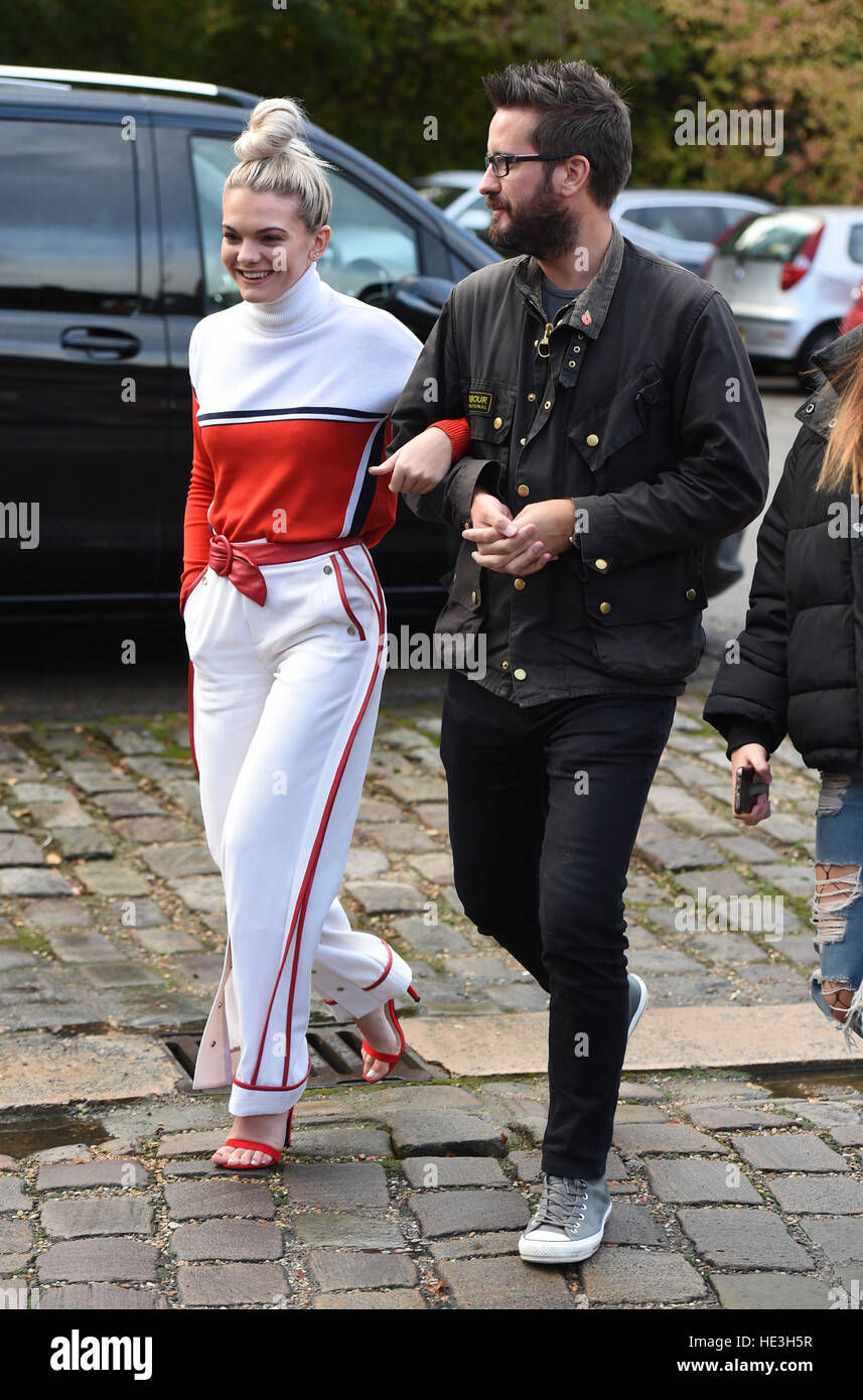 X Factor winner of 2015 Louisa Johnson seen signing autographs and ...