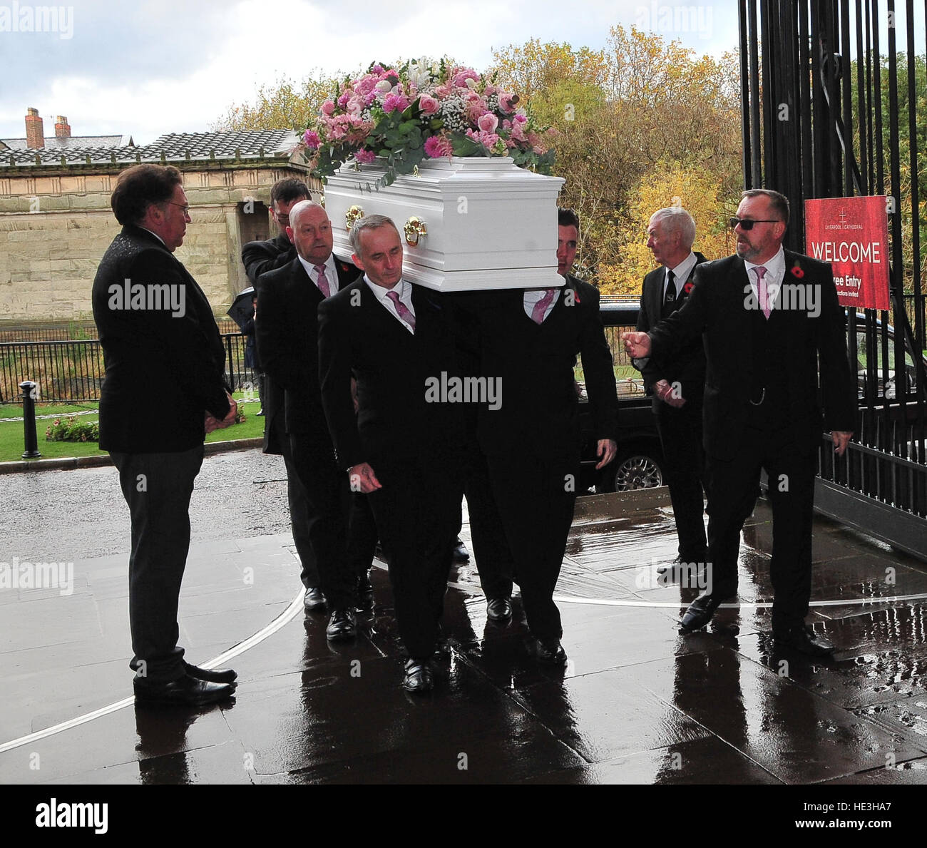 Guests arrive at Herbert Howe's funeral the celebrity hairdresser had a ...