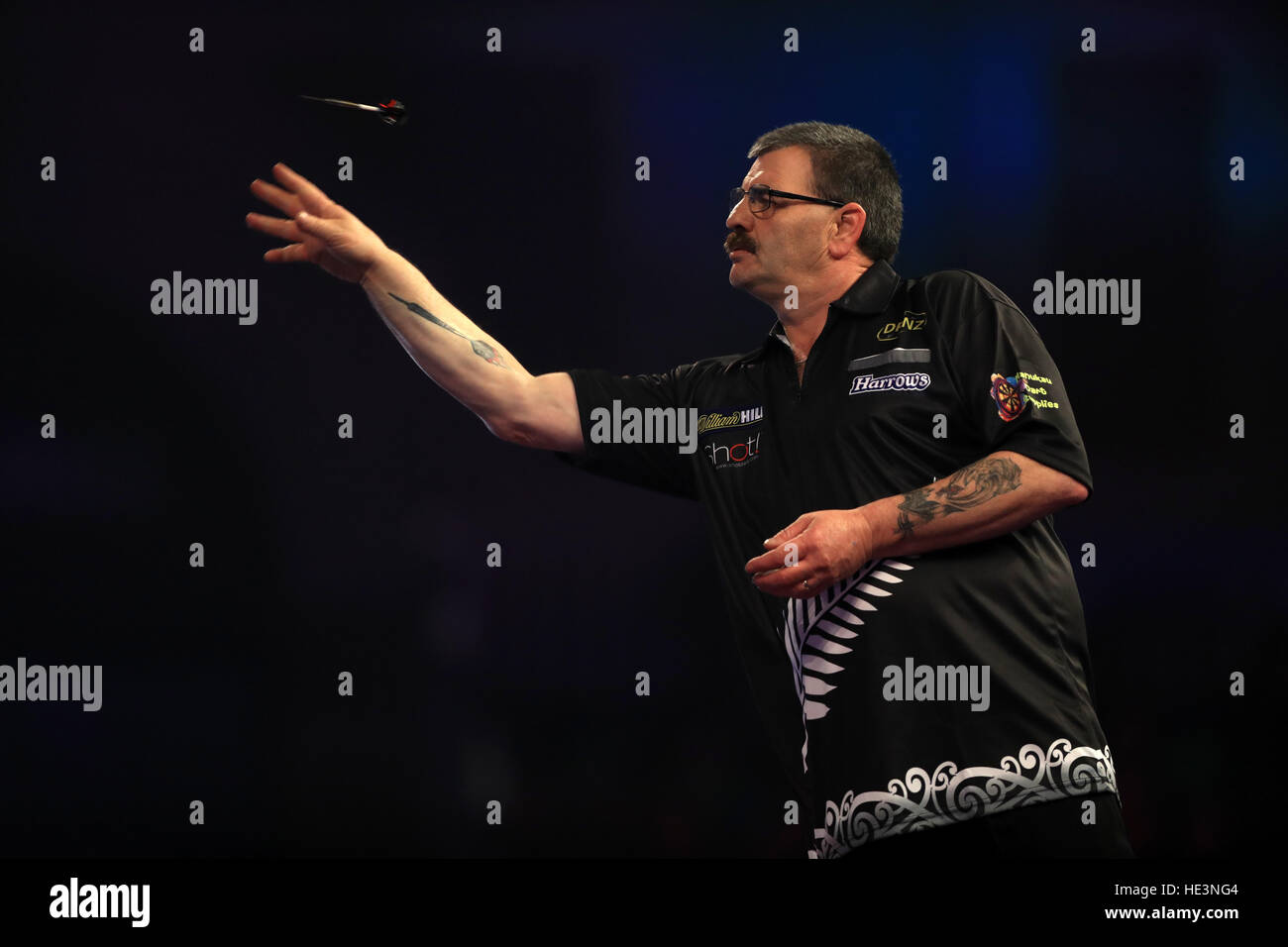 Warren Parry during his match against Jerry Hendriks during day two of ...