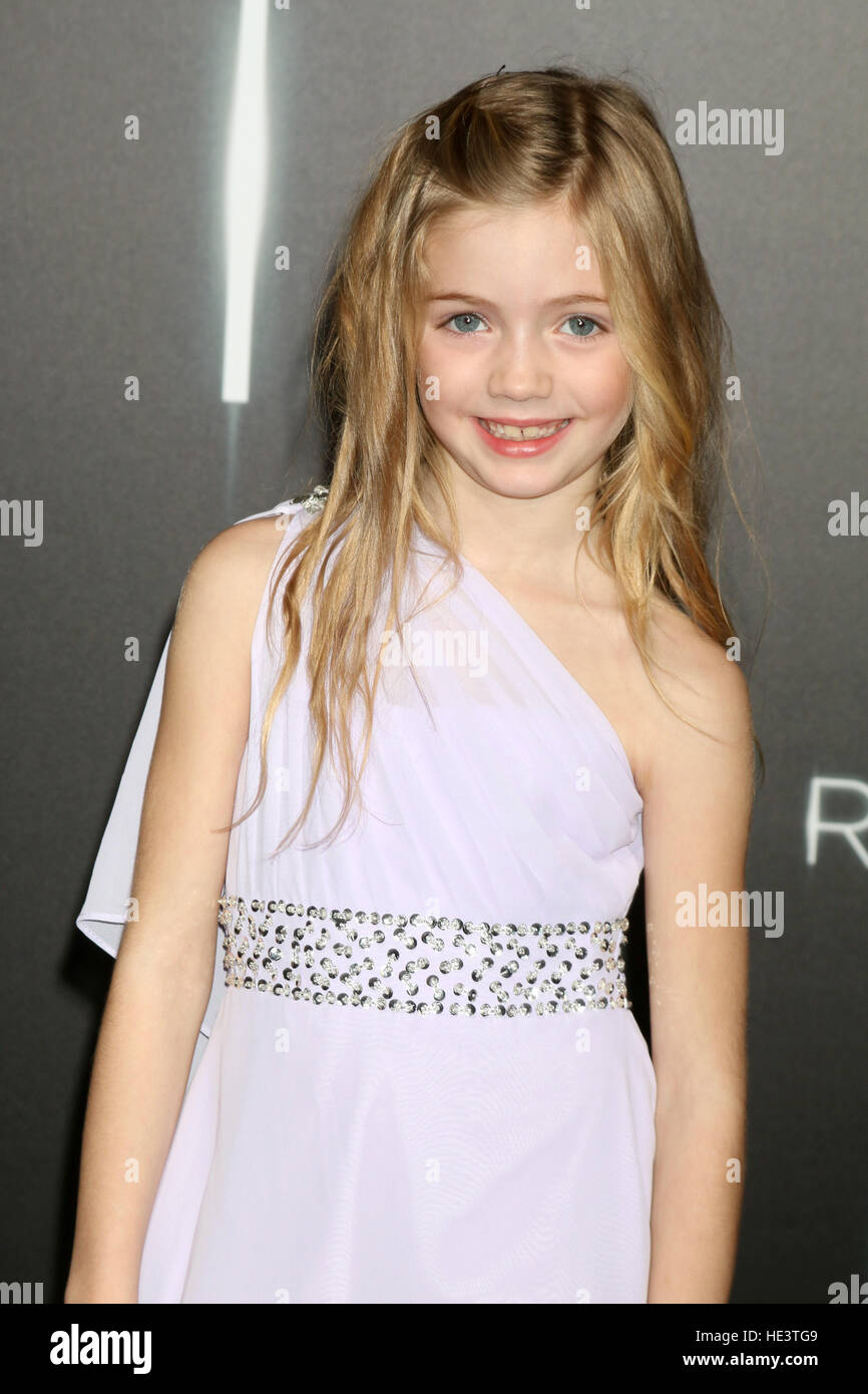 Arrival Premiere at Village Theater on November 6, 2016 in Westwood, CA ...