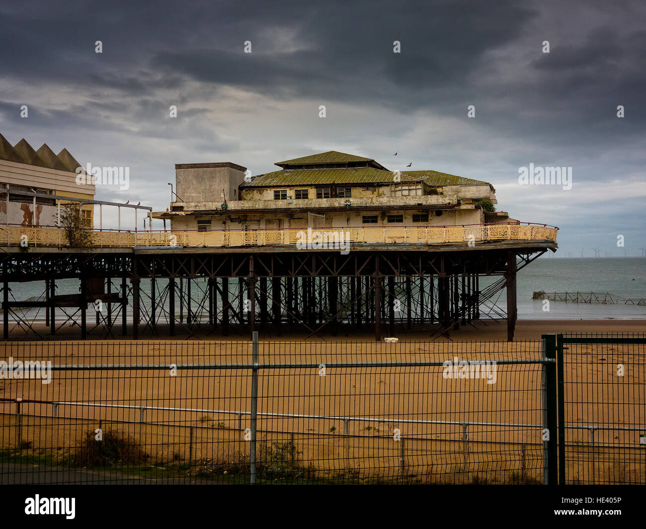 Victoria pier colwyn bay hi-res stock photography and images - Alamy