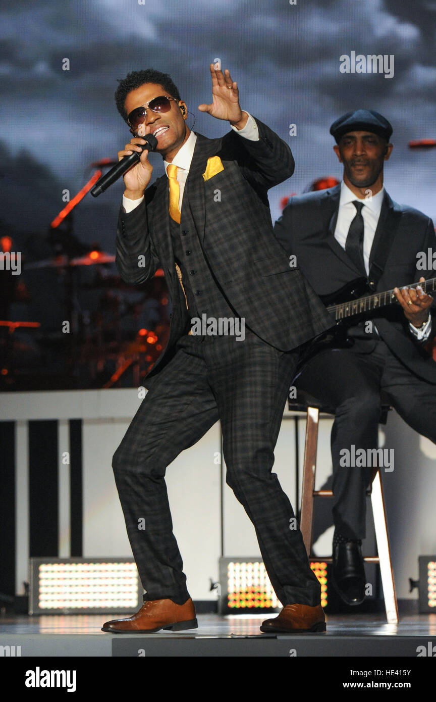 2016 Soul Train Music Awards at The Orleans Arena - Performances and ...