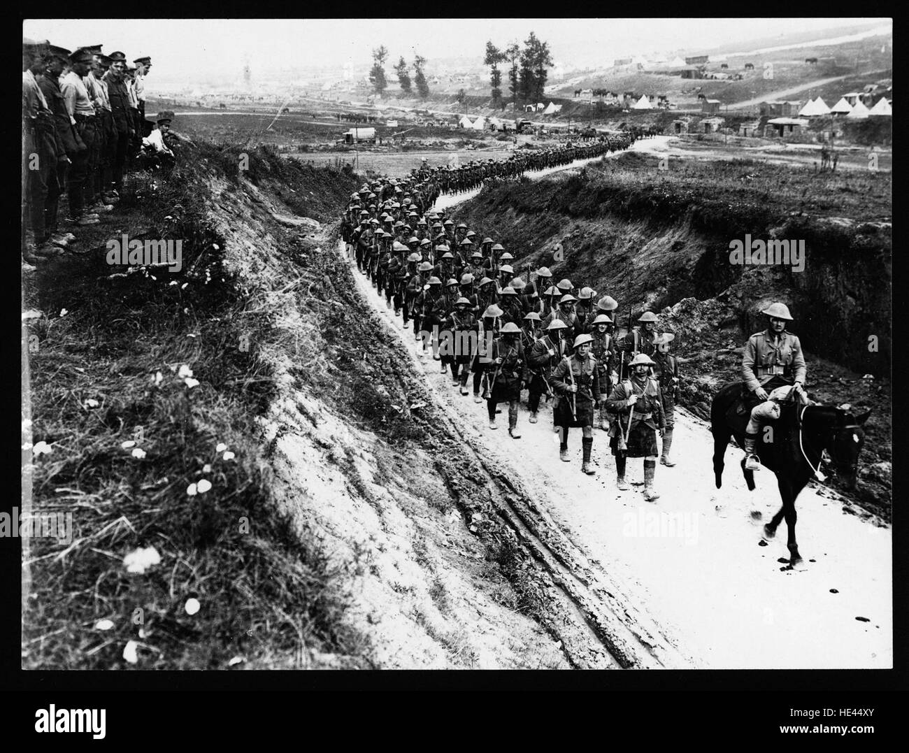 Highland regiment hi-res stock photography and images - Alamy