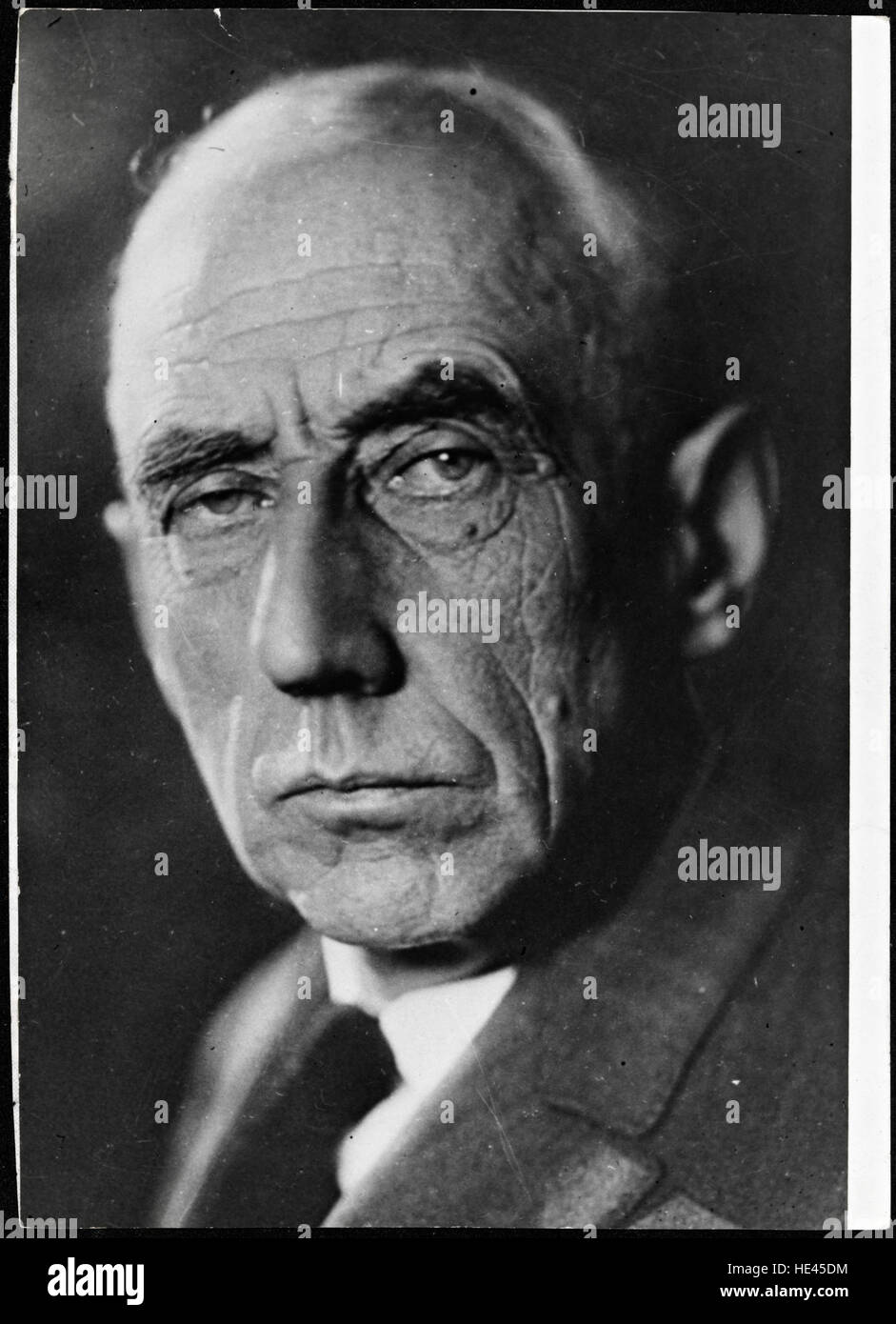 Portrett av Roald Amundsen Stock Photo - Alamy
