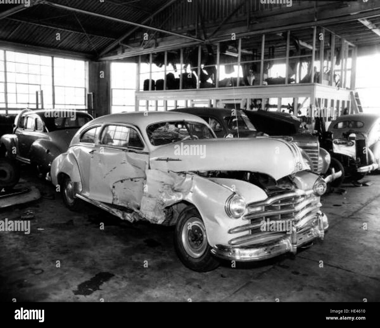 Old damaged car Black and White Stock Photos & Images - Alamy