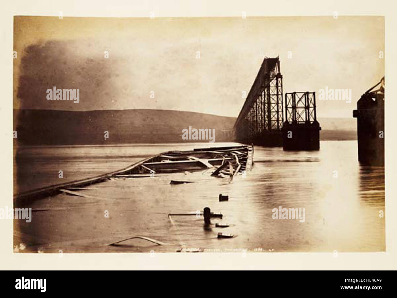 Tay bridge history hi-res stock photography and images - Alamy