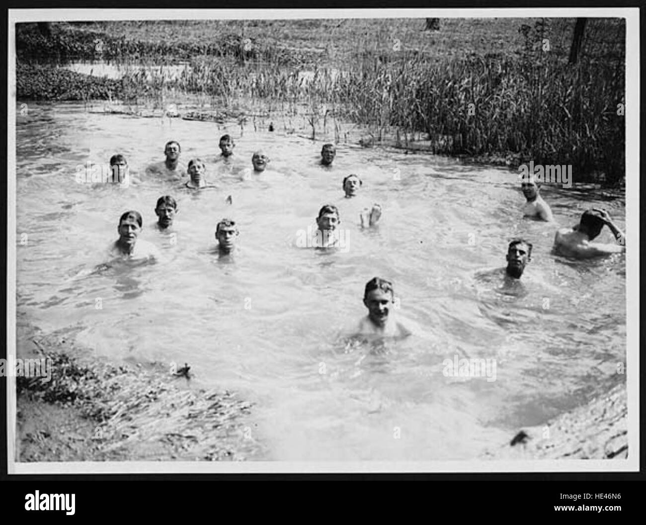 Soldiers bathing hi-res stock photography and images - Alamy