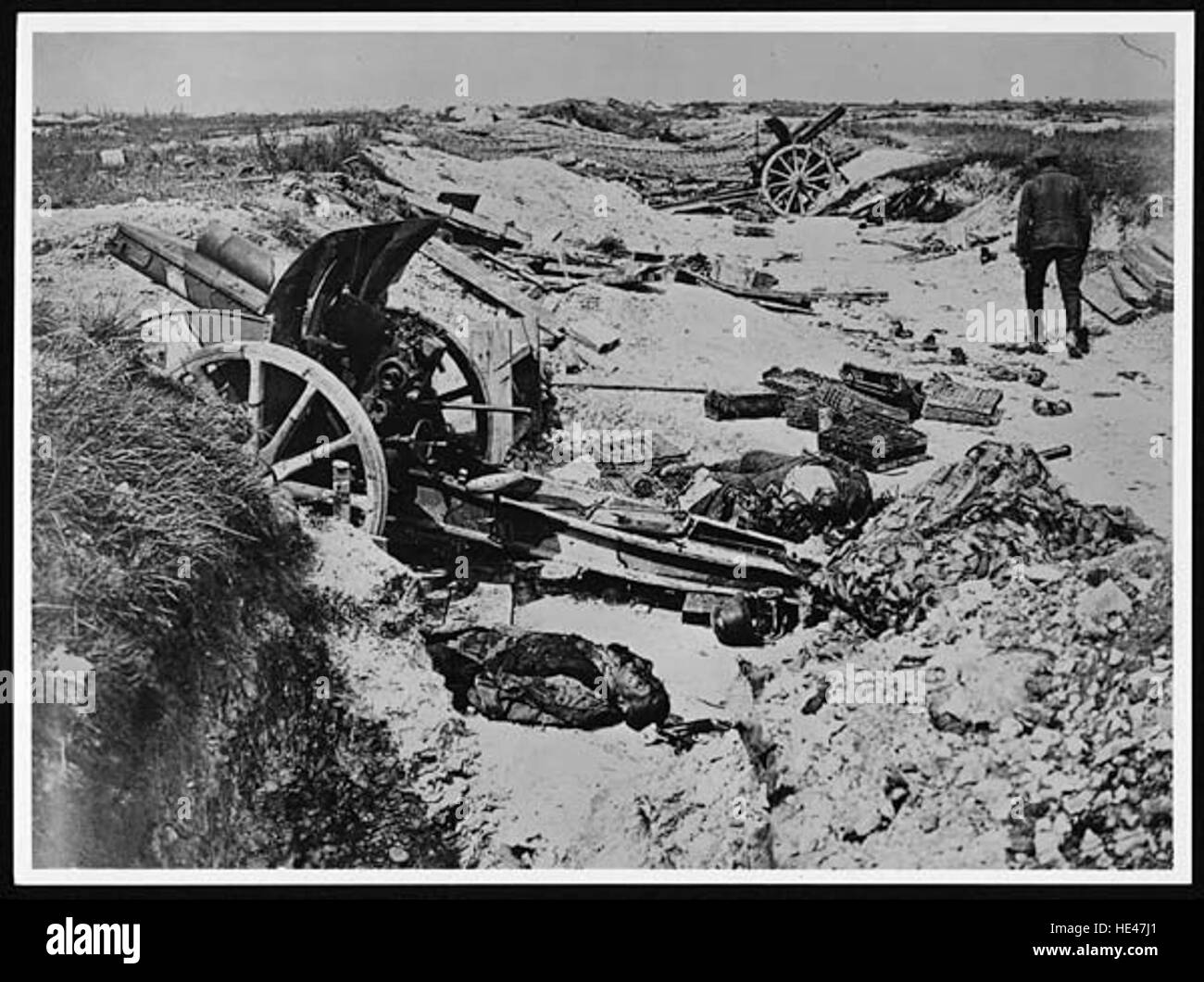 Captured german field guns hi-res stock photography and images - Alamy