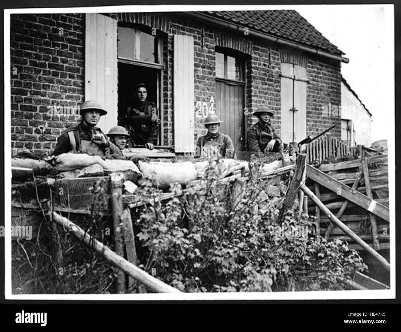 Trench warfare construction hi-res stock photography and images - Alamy
