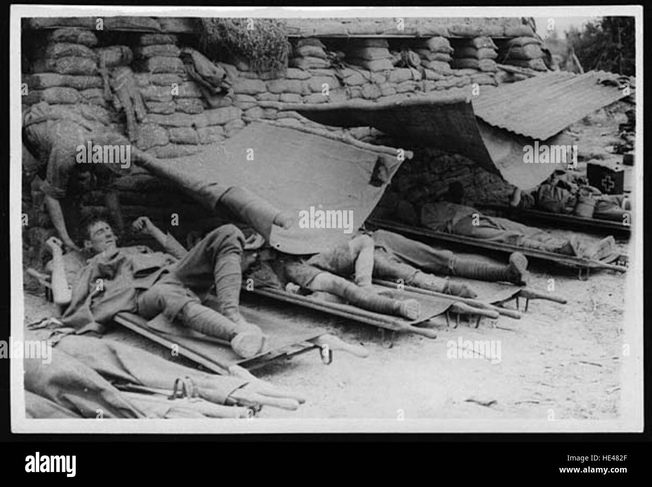 Wounded soldier hi-res stock photography and images - Alamy