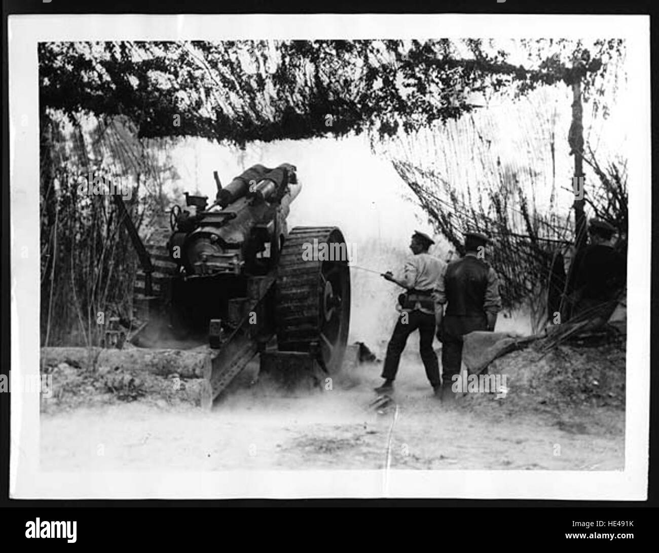 Old howitzer hi-res stock photography and images - Alamy