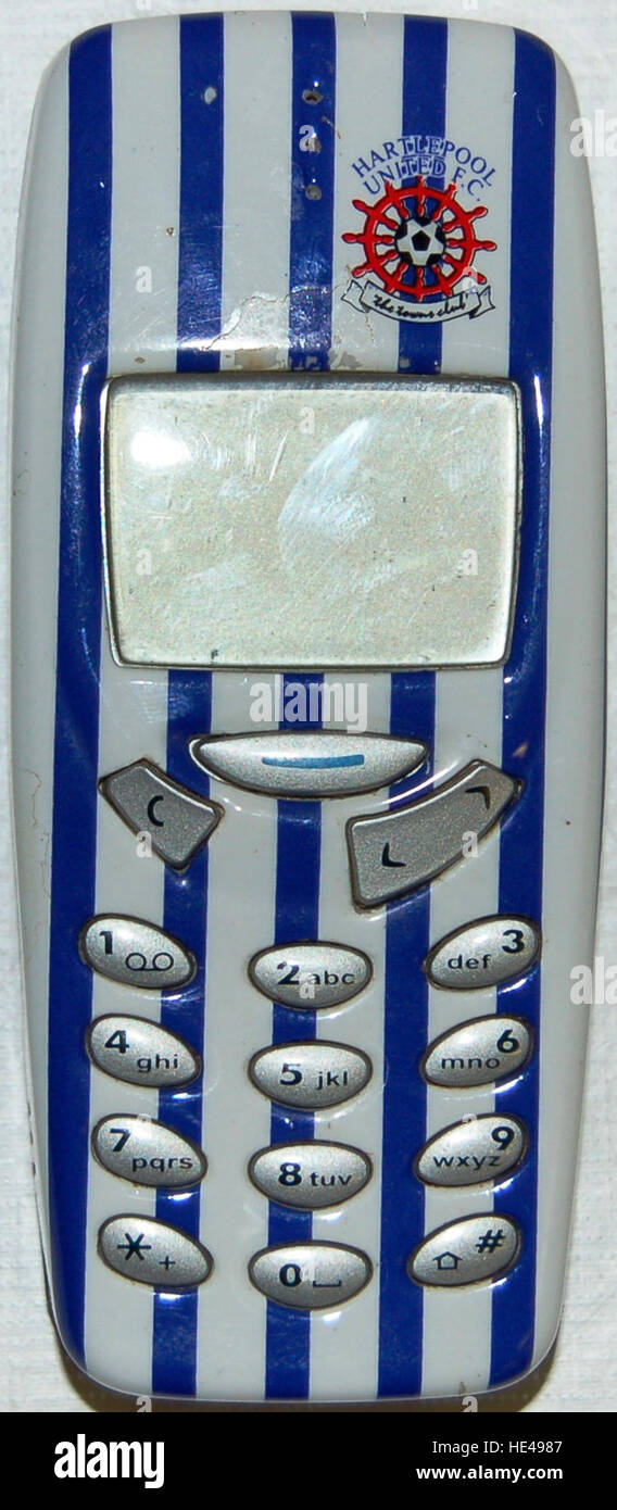 Nokia 3310 hi-res stock photography and images - Alamy