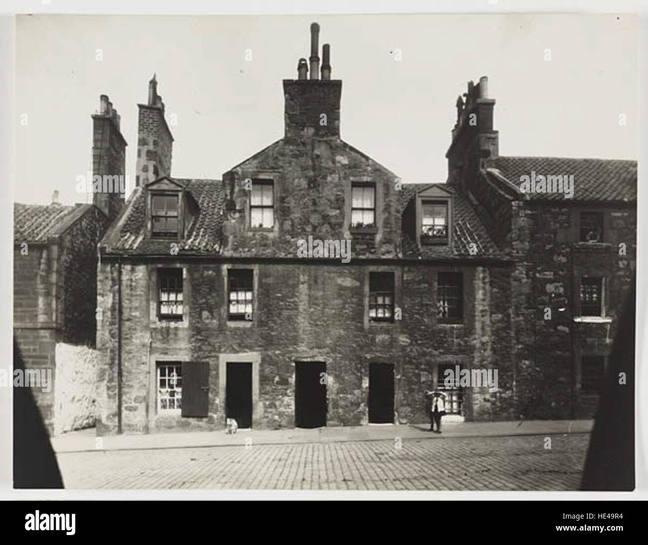 Two storey building hi-res stock photography and images - Alamy