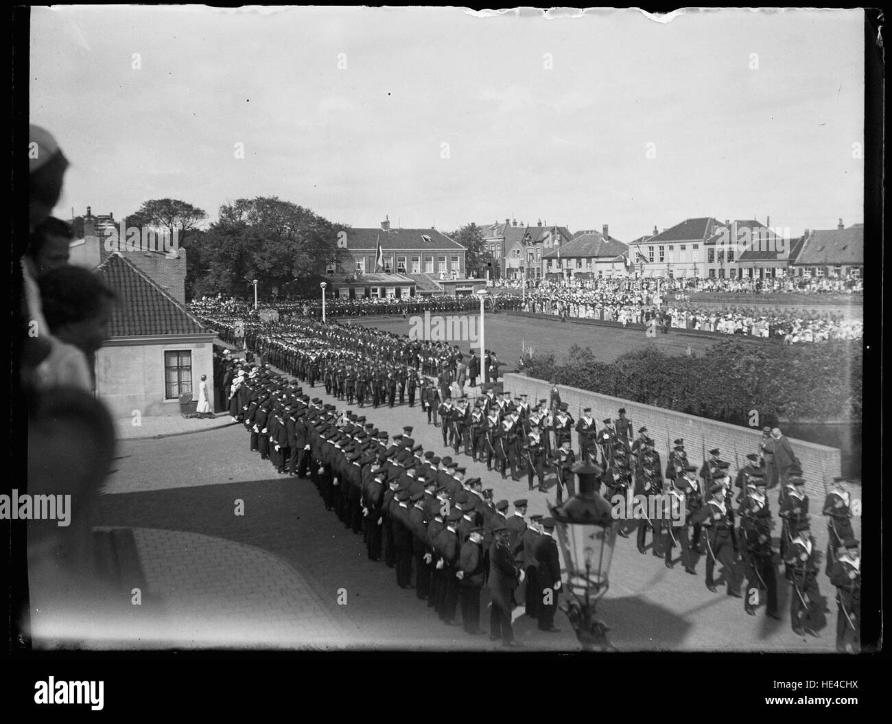 Parade militaire hi-res stock photography and images - Alamy