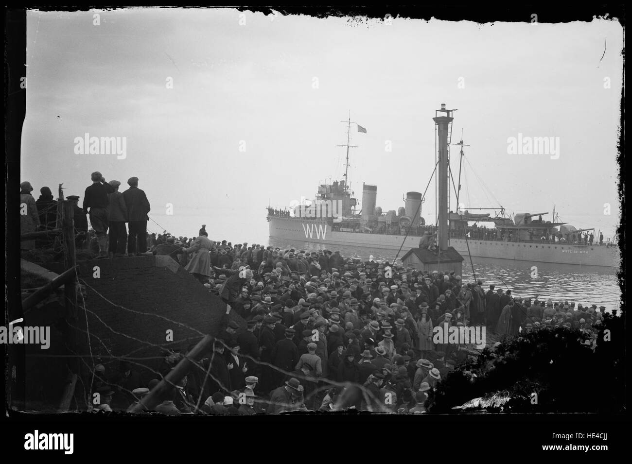 Destroyer historic old hi-res stock photography and images - Alamy