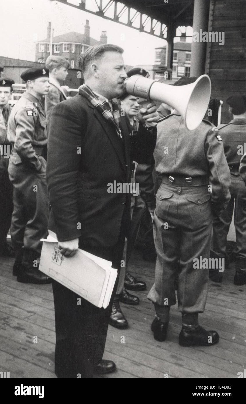Marshalling the volunteers for Exercise Exodus, Hull 28 May 1961 Stock ...