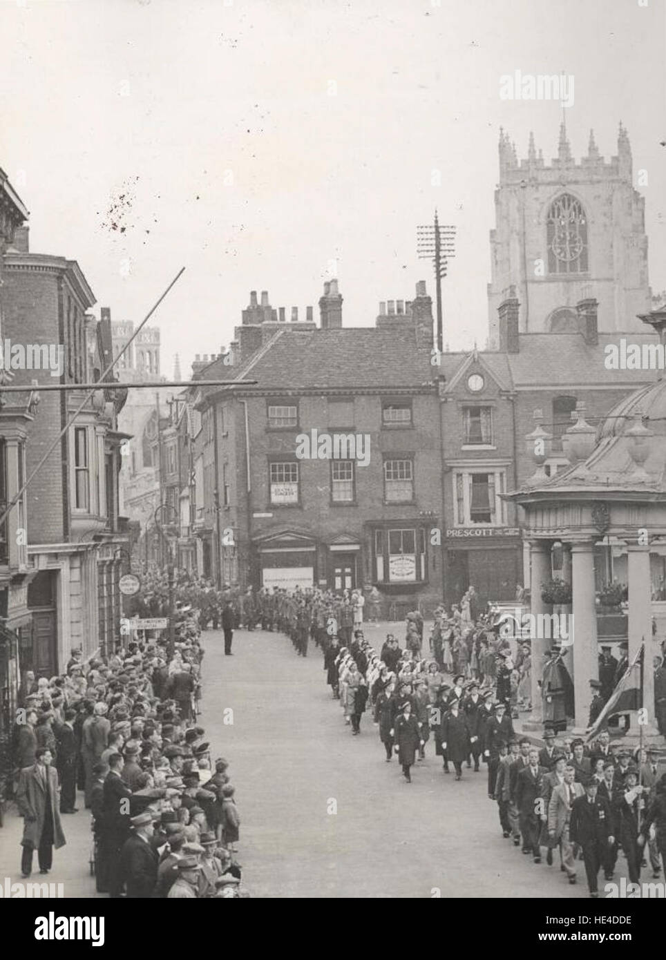 Battle of britain parade hi-res stock photography and images - Alamy