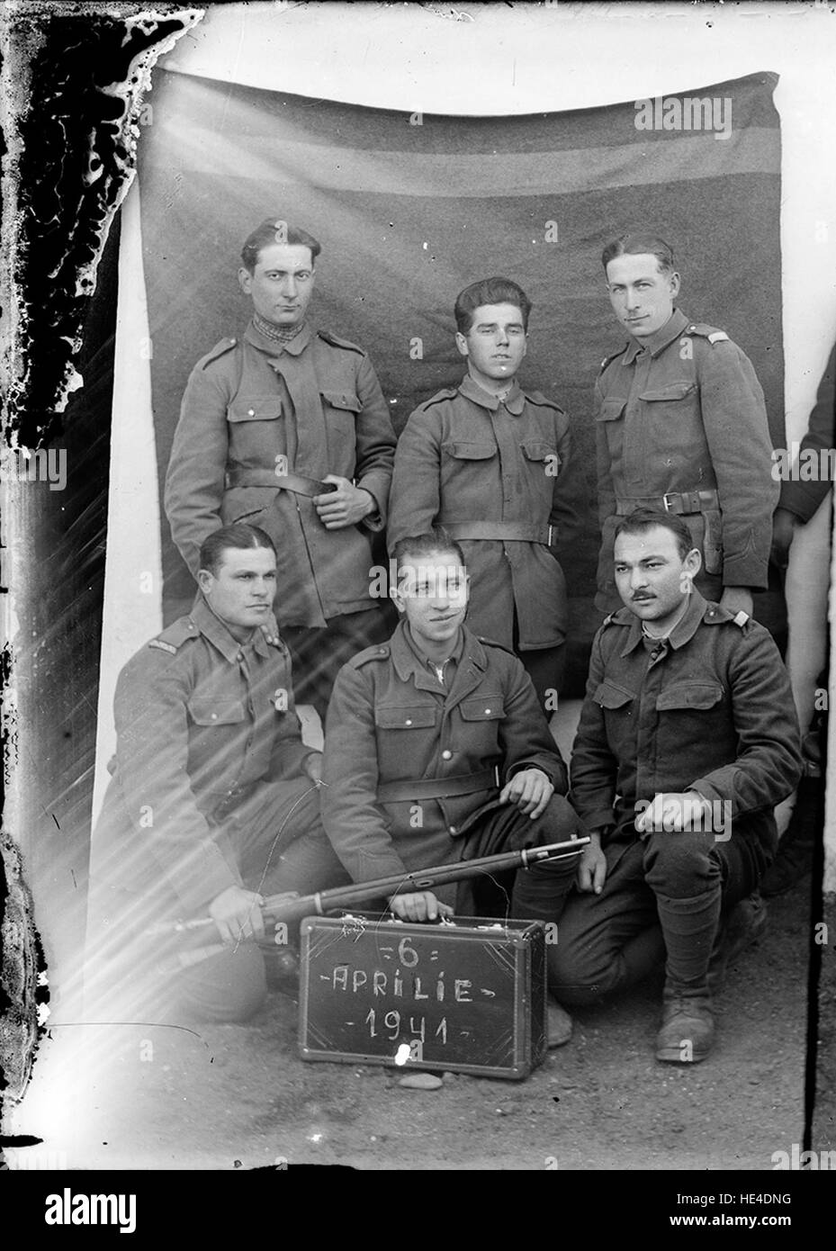 Romanian military officers soldiers hi-res stock photography and images ...