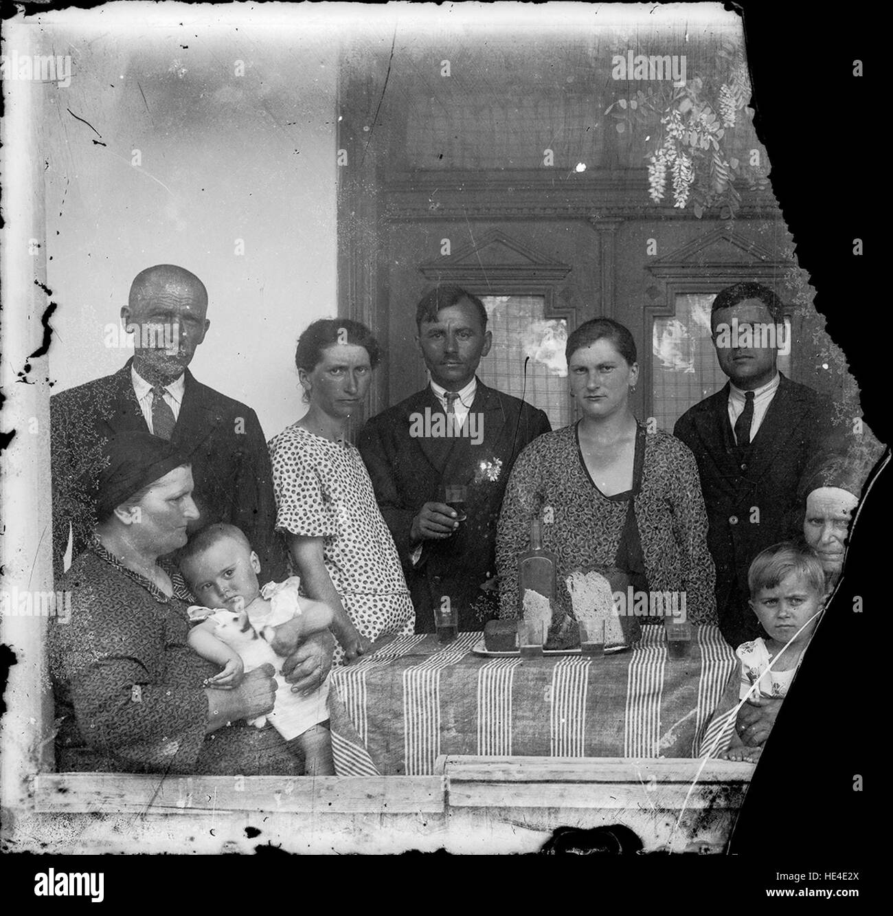 Family portrait from rural Romania, captured by Costica Acsinte ...