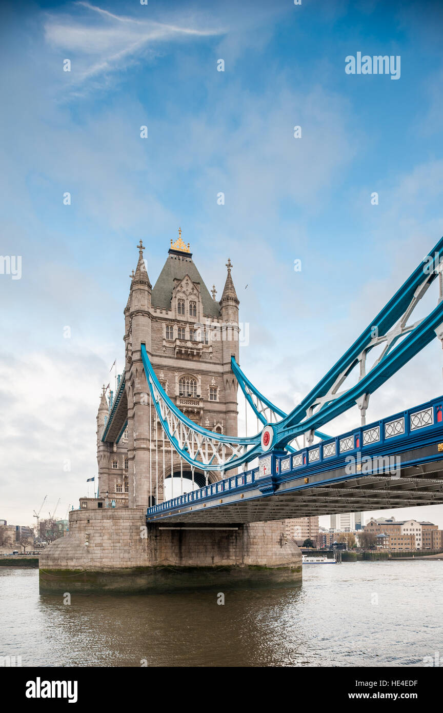 Britain london tower hi-res stock photography and images - Alamy