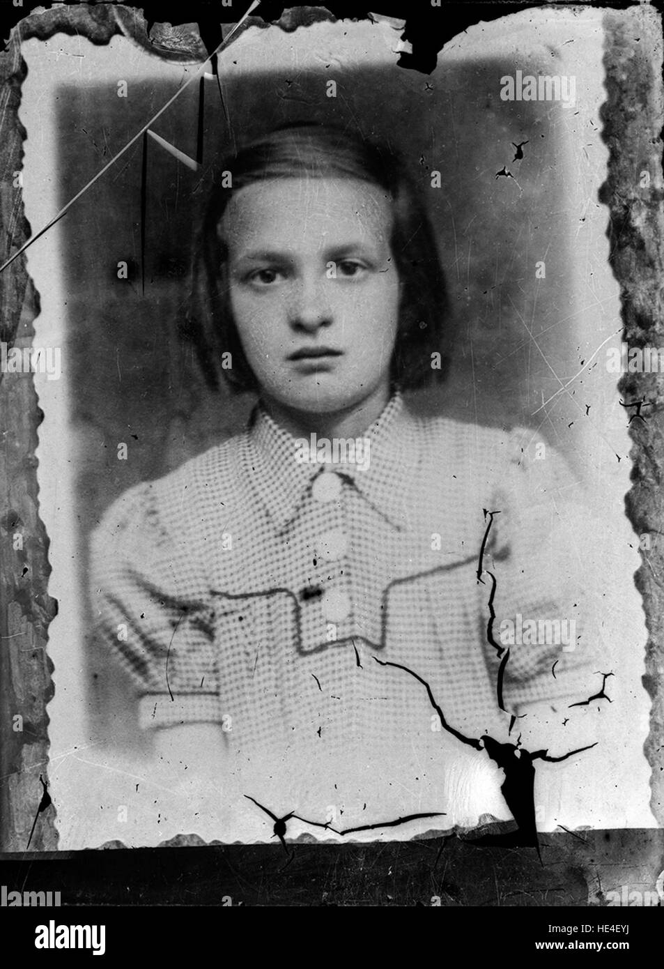 Two portraits and reproductions from the Costica Acsinte Archive ...