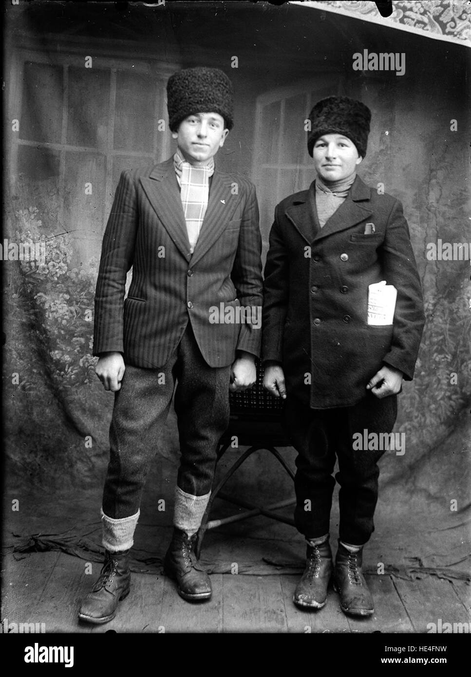 Two romanian young men hi-res stock photography and images - Alamy