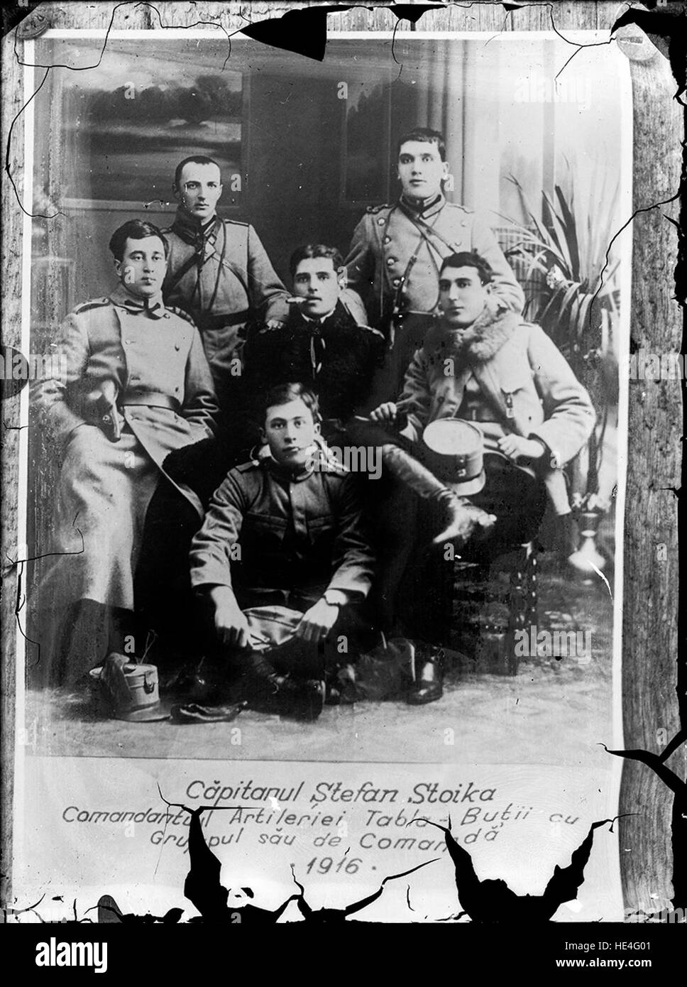Captain Ștefan Stoika, commander of the artillery unit in Tabla-Bușii ...