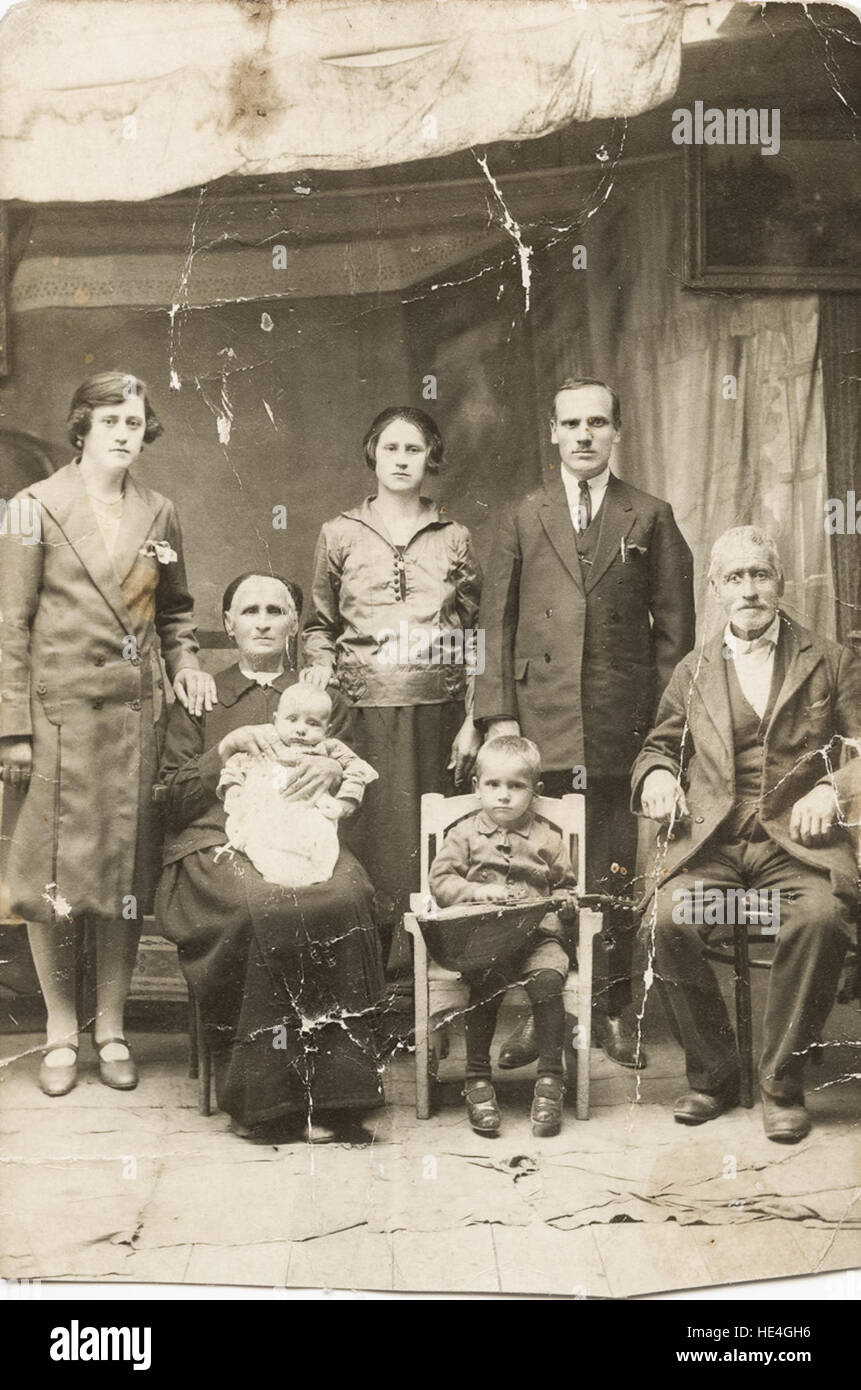 A family portrait from Ialomița, Romania, taken by Costică Acsinte ...