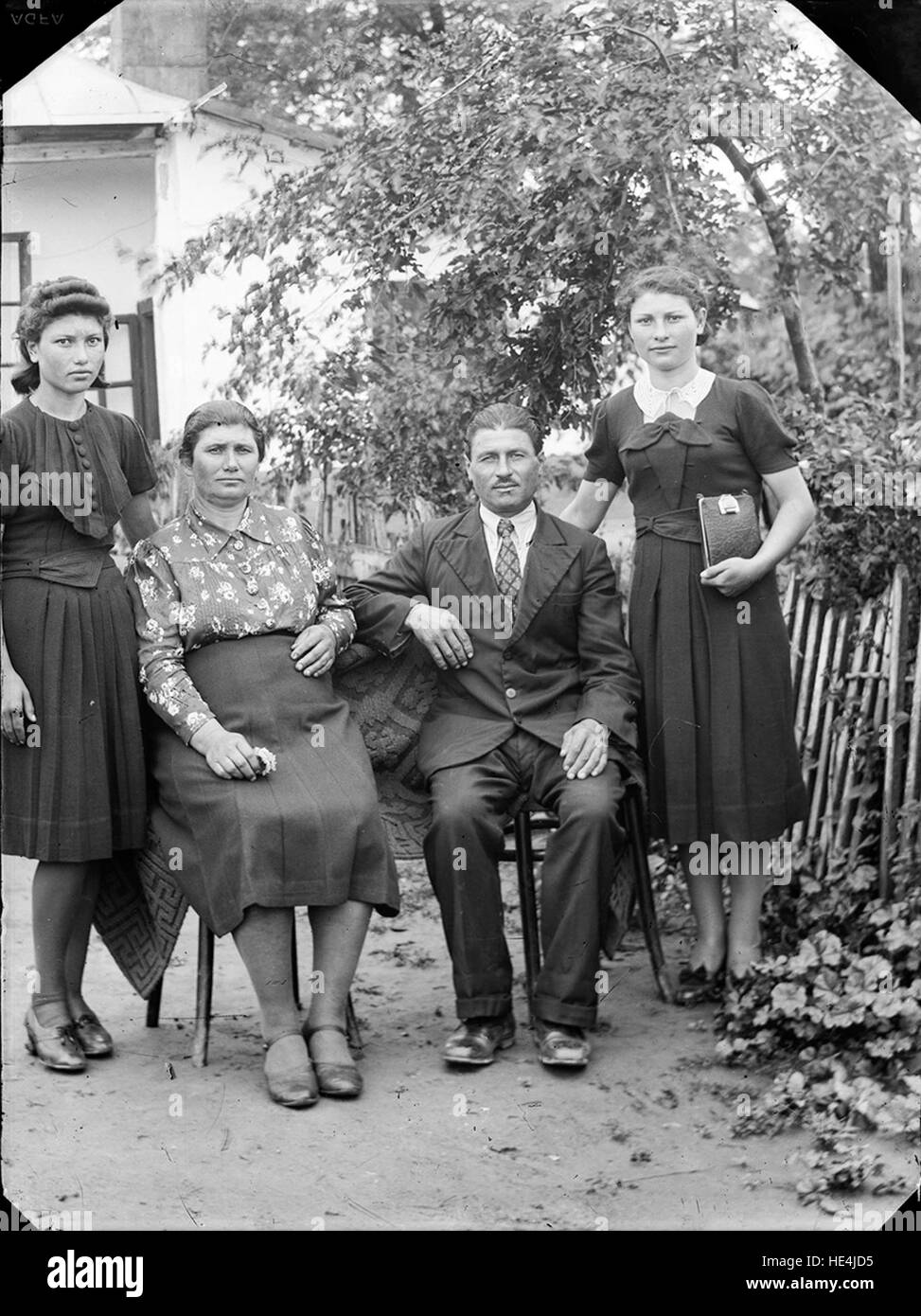 Family, historic history, bygone image, old, ancient past Stock Photo ...