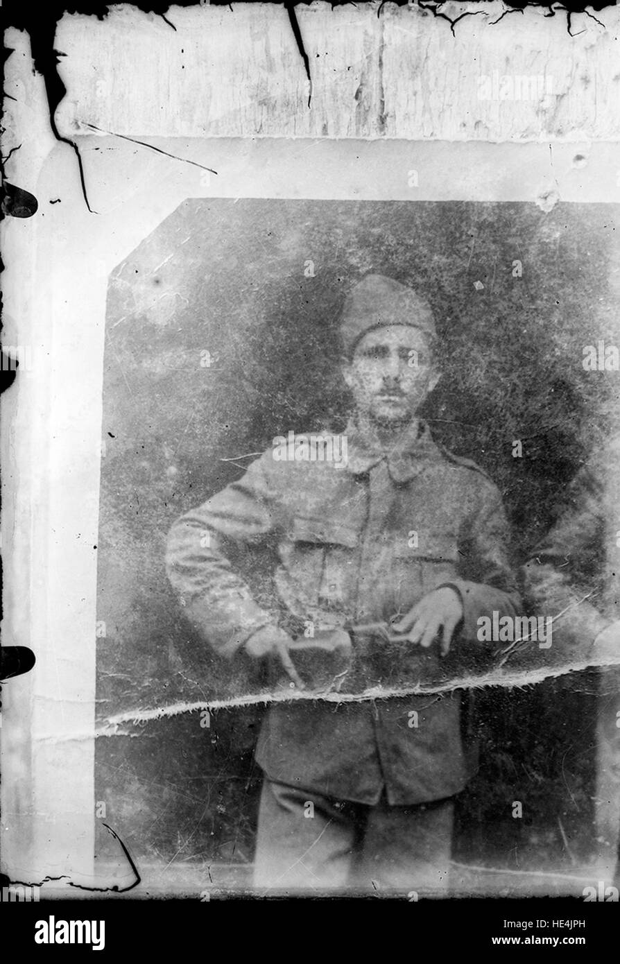 A reproduction of two portrait photographs by Costică Acsinte ...