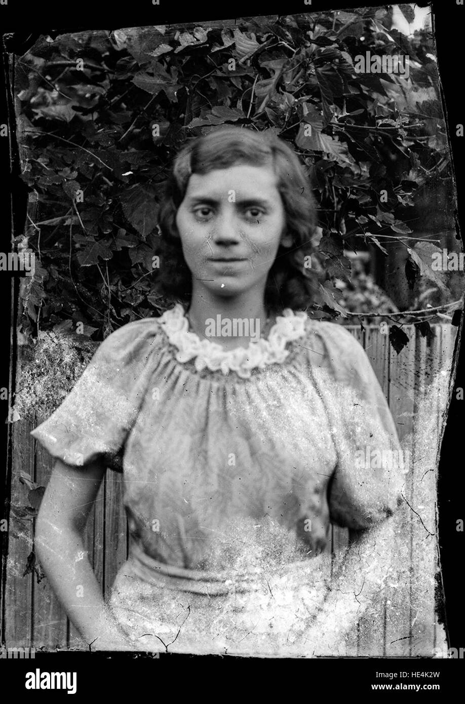 Portrait of a young woman from the Costica Acsinte Archive, Romania ...