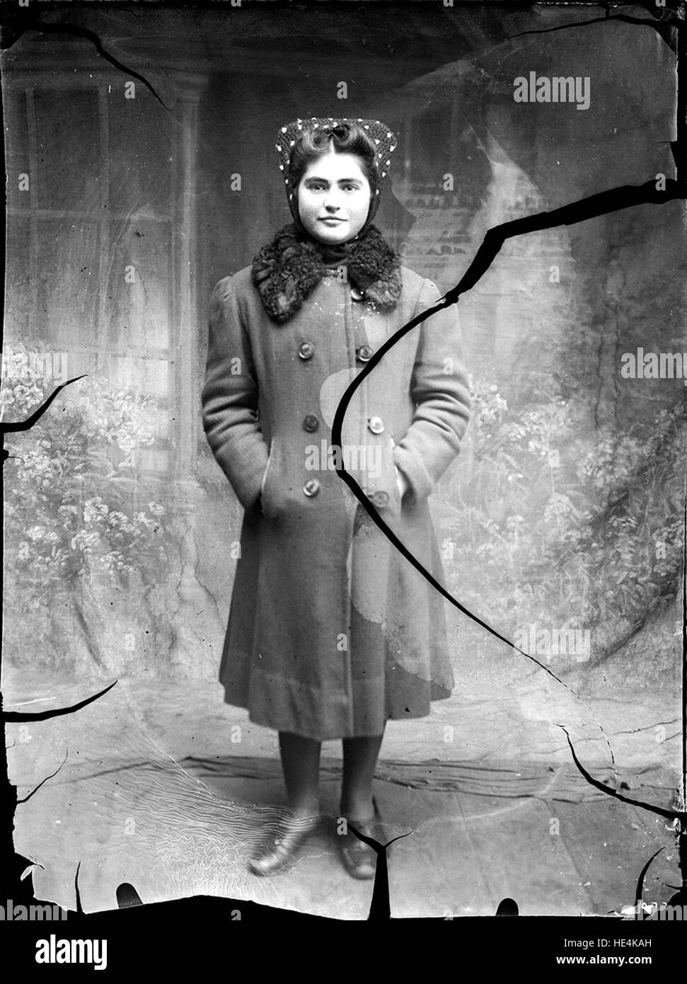 Female portrait, historic photo, Costica Acsinte Archive, Ialomita ...